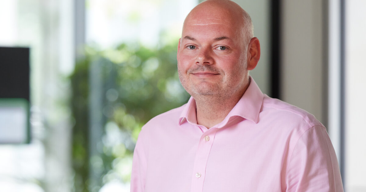 Paul Winstone - People - Cundall