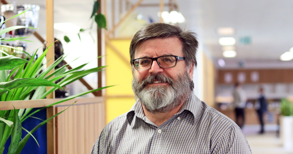 Wayne Oliver - People - Cundall